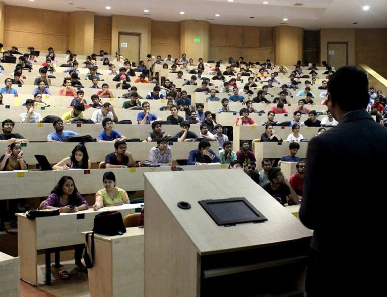 Student Attendance Management System: Revolutionising Attendance ...